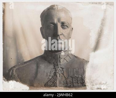 `Popiersie gen. Gustawa Orlicz-Dreszera` [Bust of gen. Gustaw Orlicz ...