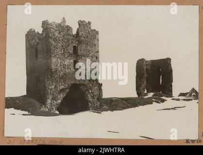 Nowogródek (curr. Navahrudak, Belarus). Castle ruins and parish church ...