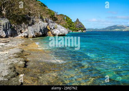 Beach at Sawa-i-Lau limestone caves, made famous by movie Blue Lagoon ...