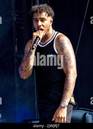 AJ Tacey at the Reading festival 2022 photo by Mark Anton Smith Stock ...