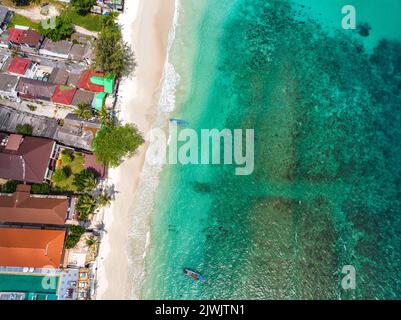Aerial view of Haad Rin beach or Hat Rin in Ko Pha Ngan, Thailand Stock ...
