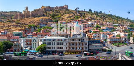 Tbilisi, Georgia - 22 August, 2022: Old historic houses in Tbilisi ...