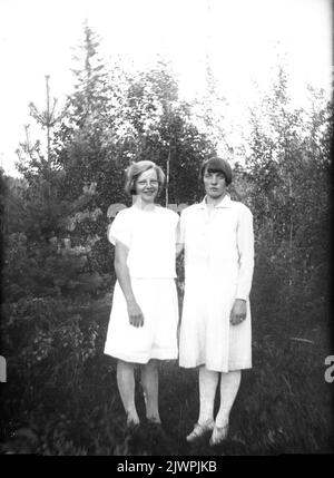 Unknown women. Okända kvinnor Stock Photo - Alamy