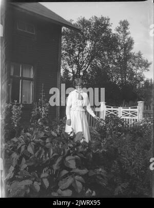 Unknown woman. Okänd kvinna Stock Photo - Alamy