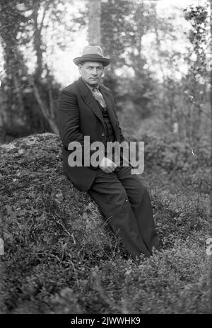 Portrait. MAN. Porträtt. Man Stock Photo - Alamy