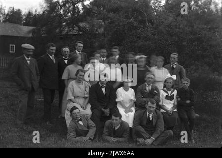 Unknown group picture. Okänd gruppbild Stock Photo - Alamy