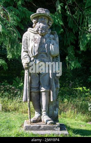 Statue of Thomas Purdie at Abbotsford house Stock Photo - Alamy