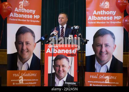 Anthony Albanese speaks during a campaign with Former prime minister ...