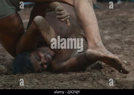 Lahore, Punjab, Pakistan. 4th Sep, 2022. Pakistani Kushti wrestlers ...