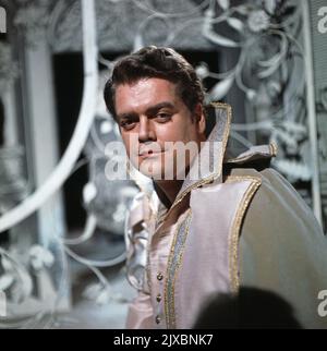 Deutscher Opernsänger Hermann Prey, Deutschland 1980er Jahre. German ...