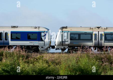 Chiltern Railways diesel train, Warwickshire, UK Stock Photo - Alamy