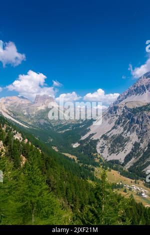 Thures Lake in the valley of Mount Thabor, France Stock Photo - Alamy