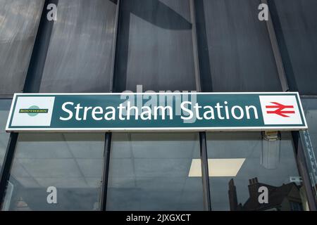 London- August 2022: Streatham Station sign and Southern logo, a ...