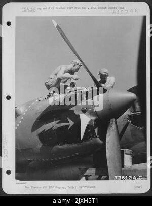 Lockheed P-38's of the 459th Fighter Squadron, nicknamed the "Twin ...