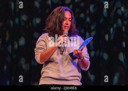 Ellie Mills wins The Festival Honour Award presented by YouTube at ...