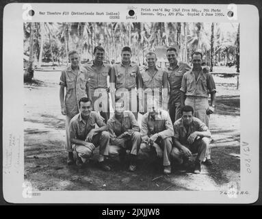 Lt. Peoples and crew of the 394th Bomb Squadron, 5th Bomb Group "Bomber ...