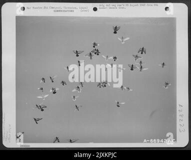 Bombing results on Bengasi Stock Photo - Alamy