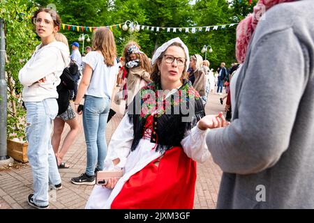 Traditional Åland dress from 100 years ago at Åland 100 Anniversary ...