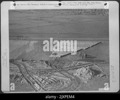 Aviation Engineers Of The 9Th Engineer Command Laying A New American ...