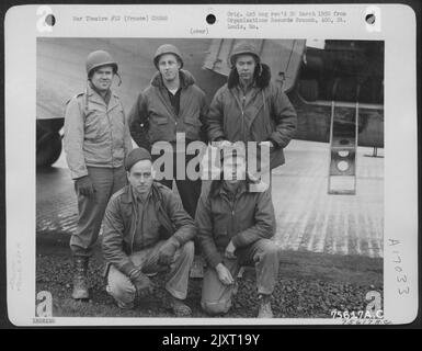 Members Of The 439Th Troop Carrier Group Relax In The 'Day Room' At An ...