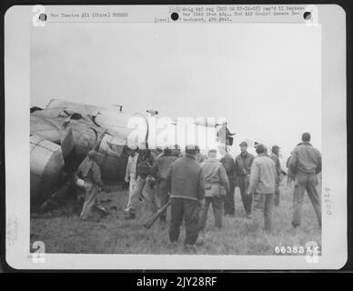 Crew Of The Boeing B-29 "Superfortress" (A/C No. 463) Pose Beside The ...