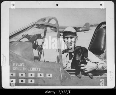 Colonel Bruce K. Holloway In The Cockpit Of His P-40 At Kunming, China ...