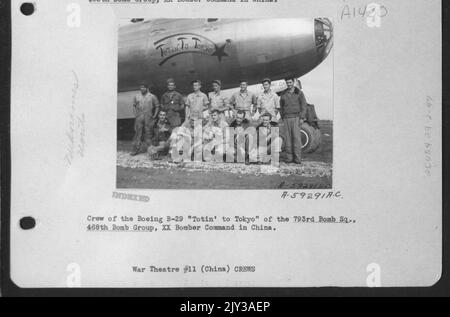 Crew Of The Boeing B-29 "Totin' To Tokyo" Of The 793Rd Bomb Sq., 468Th ...
