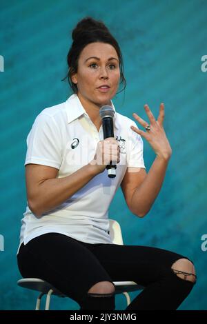 Modern pentathlon competitor Chloe Esposito (left) former Olympic ...
