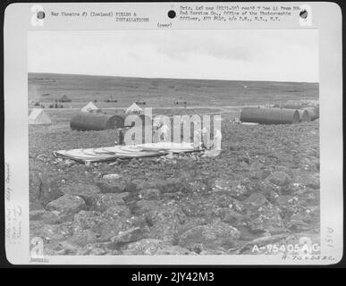 Construction Of A Nissen Hut Of The 2Nd Air Base Group At Patterson ...