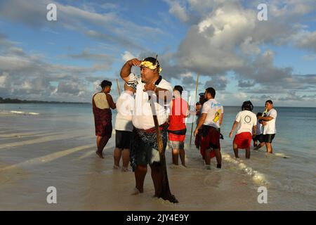 fishing in Tuvalu Stock Photo - Alamy