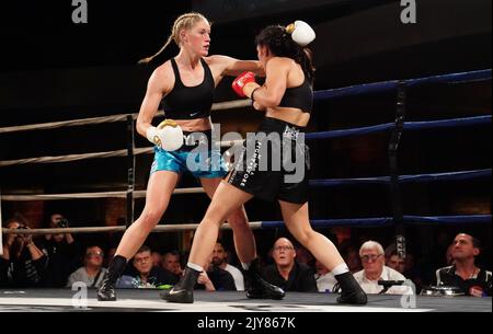 Tayla Harris and Janay Harding compete in the Australian Female Super ...