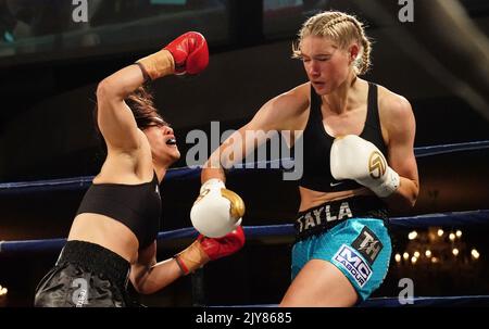 Tayla Harris and Janay Harding compete in the Australian Female Super ...