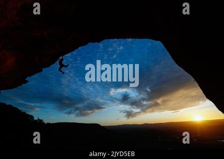 Australian Climber Angie Scarth-Johnson prepares to train at a home ...