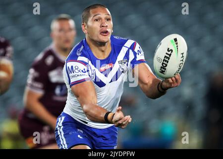 Dallin Watene-Zelezniak of the Bulldogs passes the ball during the ...