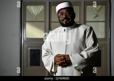 Imam Abdul Quddoos Al Azhari poses for a photo at the Australian ...