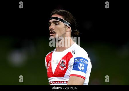 Cody Ramsey of the Dragons warms up prior to the Round 5 NRL match ...