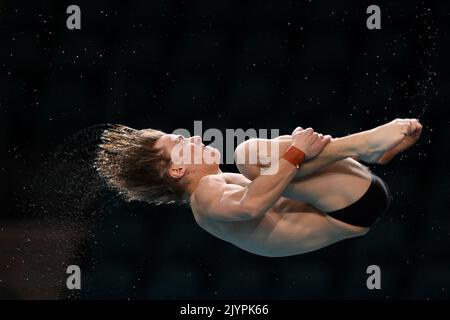 Diver Sam Fricker practices during an Australian Diving media event, at ...