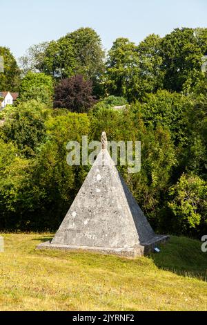 A Pyramid memorial at St Andrews Church, Nether Wallop, Hampshire Stock ...