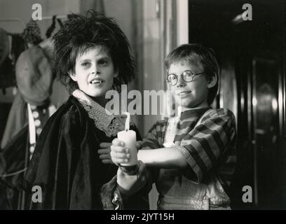 Der kleine Vampir, (THE LITTLE VAMPIRE) USA 2000, Regie: Uli Edel ...