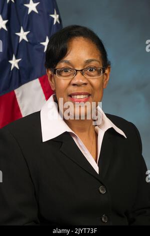 Official portrait of Jennifer Tidwell, HUD Region VII (Iowa, Kansas ...