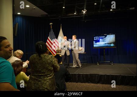 Welcome Back Town Hall Meeting, on impact of October 1-16, 2013 federal ...