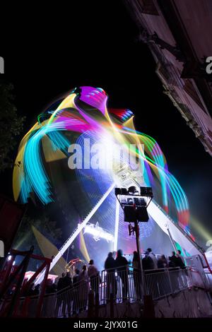 The heart stopping ride 'superbowl' ride at the annual street fair in ...