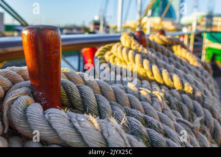 Details equipment anchor dock port harbor handlebar mast architecture ...