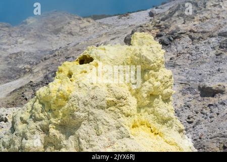 cone of sulfur deposits around a fumarole in a solfataric field Stock ...