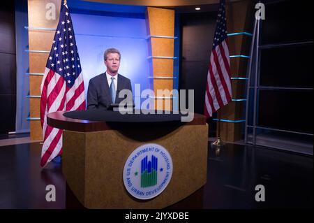 Secretary Shaun Donovan in studio for Bloomberg News broadcast Stock ...
