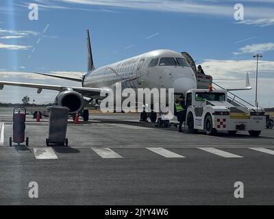 Airplane overview, aerolina aeromexico, Aeroméxico Connect at Guadalupe ...