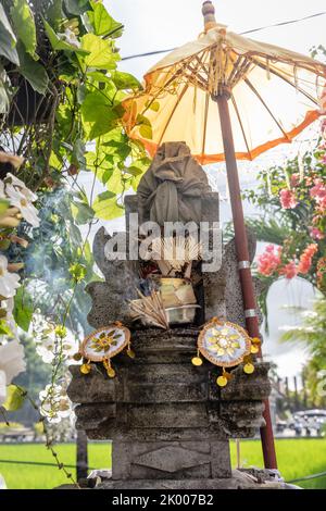 Throne altar for Acintya (or Sang Hyang Widhi Wasa), Balinese Hindu ...