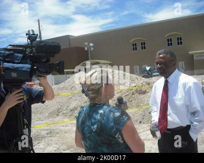 Deputy Secretary Ron Sims in Las Vegas, Nevada for tour, press ...