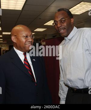 Secretary Alphonso Jackson with Staff - Secretary Alphonso Jackson at ...