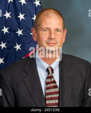 Official portrait of Charles Mace, Director, Space and Assets ...